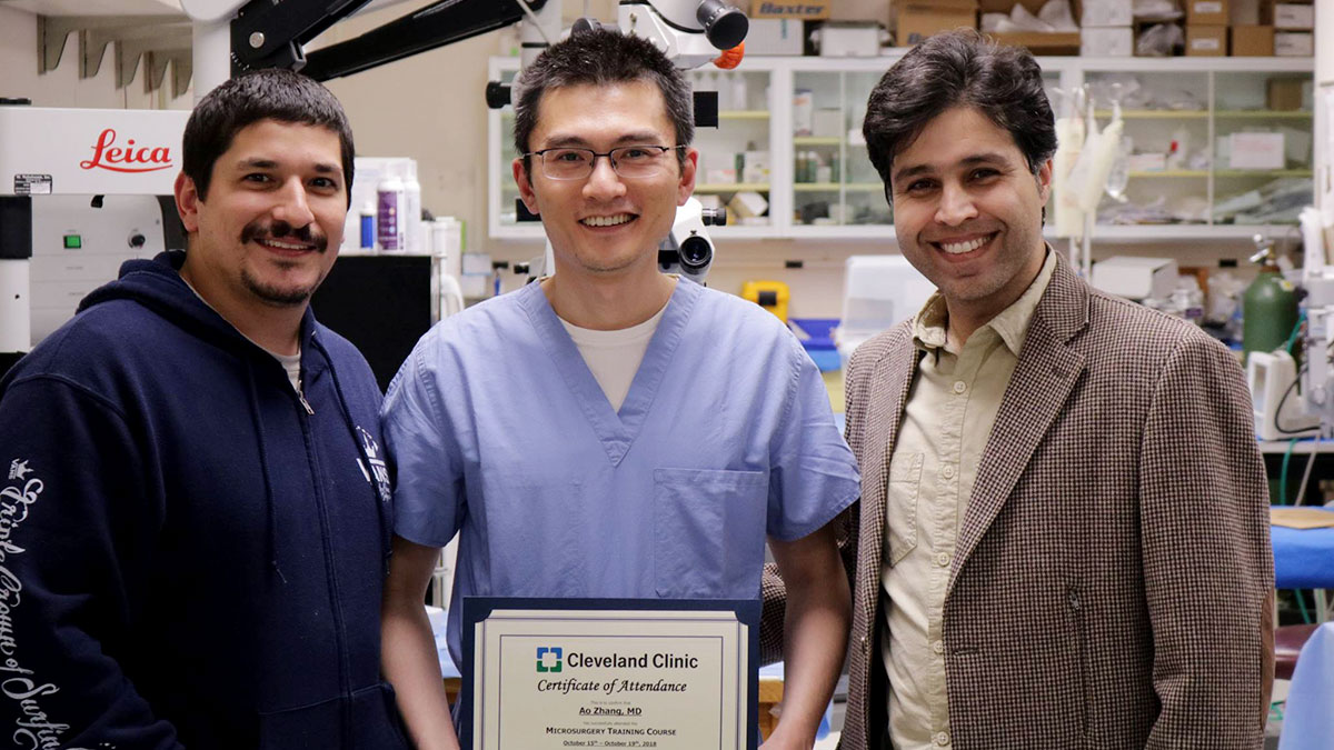 Microsurgery Training Courses | Cleveland Clinic